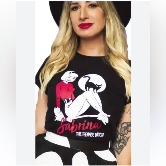 Hot Topic | Tops | Sabrina The Teenage Witch On A Broom Graphic Cotton ...